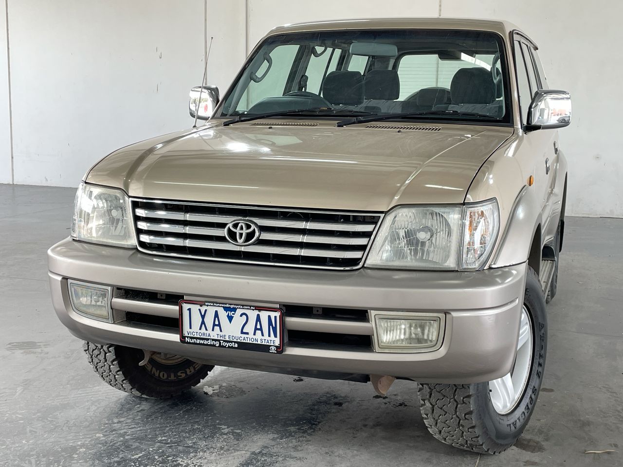 2000 Toyota Landcruiser PRADO GRANDE VX (4x4) VZJ95R AT 8 Seats Wagon ...
