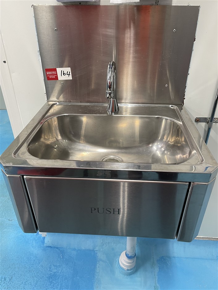 SMC Knee operated hand basin Auction (0164-5051836) | Grays Australia
