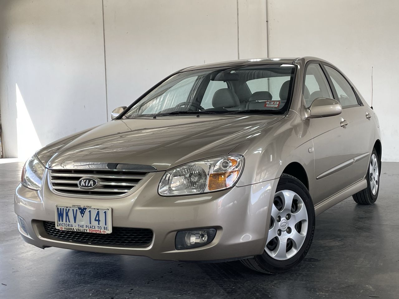 2006 Kia Cerato LD Manual Sedan Auction (0001-20074629) | Grays Australia