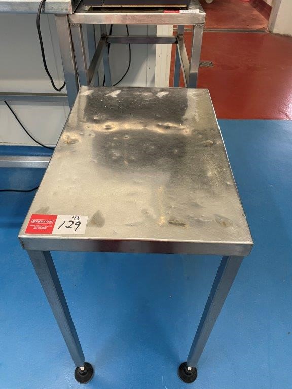 Commercial prep benches Auction (0129-5051836) | Grays Australia