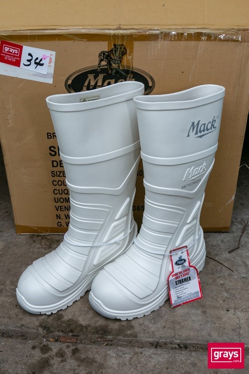 Mack Stormer Safety Work Gumboots Auction (0038-5051932) | Grays Australia