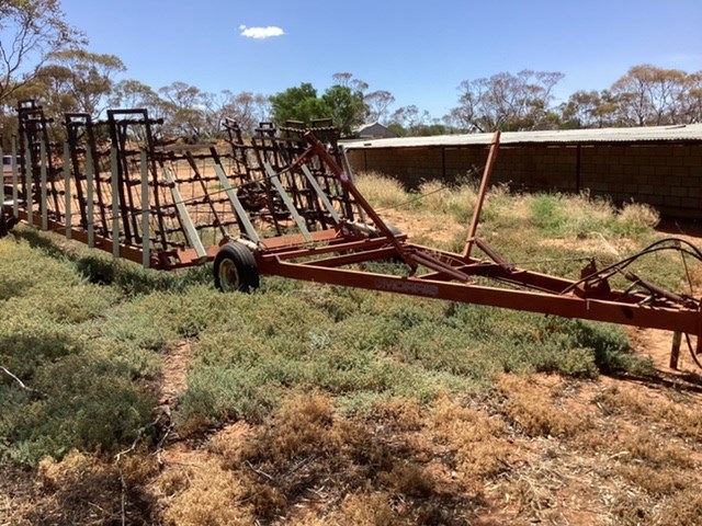 Morris Tag Along Harrow Auction (0074-8016699) | Grays Australia