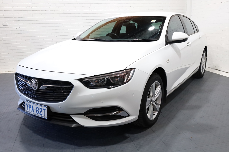 2018 Holden COMMODORE LIFTBACK LT ZB T/Diesel Automatic - 8 Speed ...