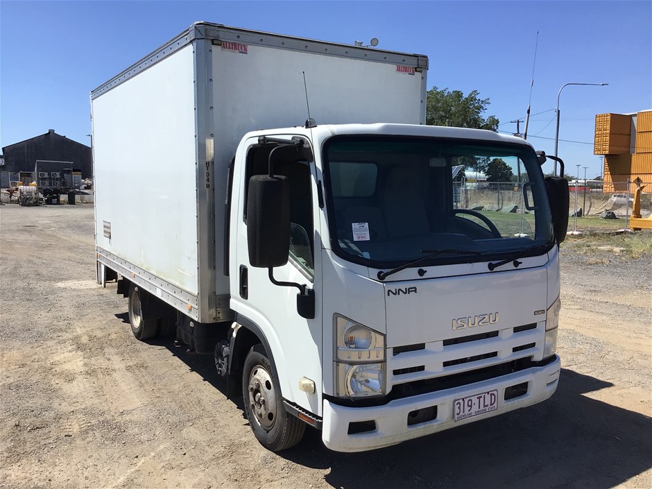 2010 Isuzu NNR 4 x 2 Pantech Truck (WOVR+INSPECTED) Auction (0002 ...
