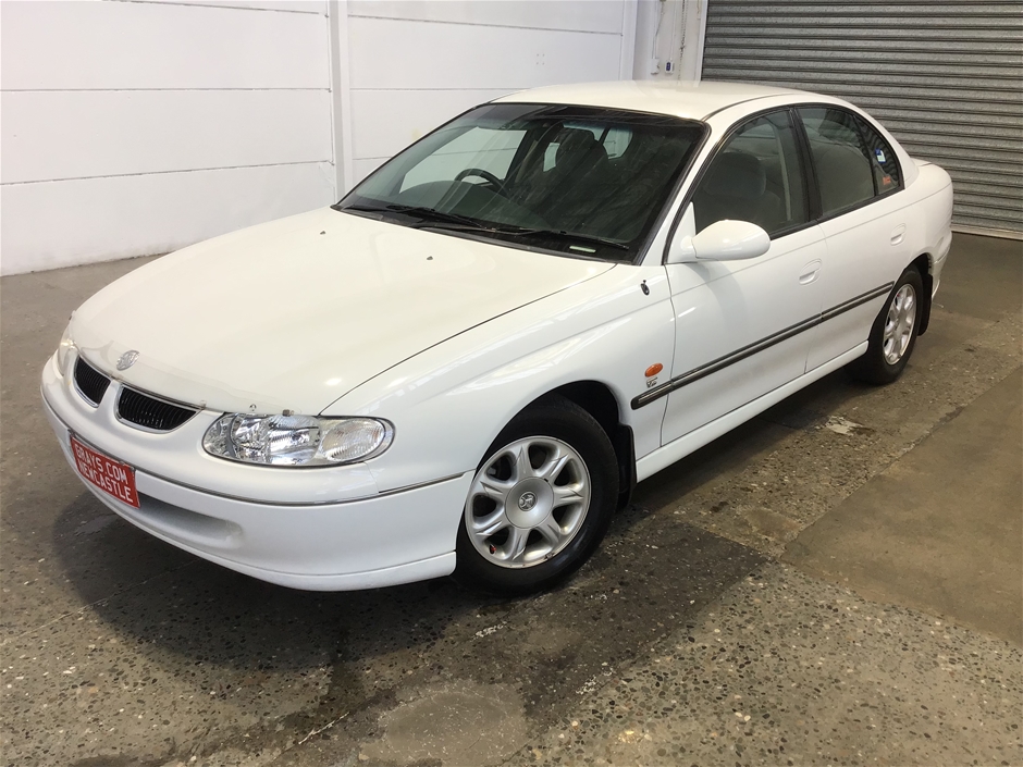 1998 Holden Commodore Berlina VT Automatic Sedan Auction (0001-10901772 ...