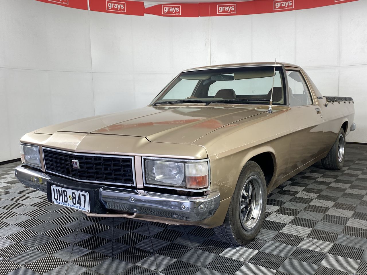 1983 Holden WB Ute Manual Ute Auction (0001-60012053) | Grays Australia