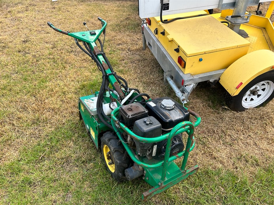 Red Roo 918 Lawn Rotary Hoe Auction (0051-3024835) | Grays Australia