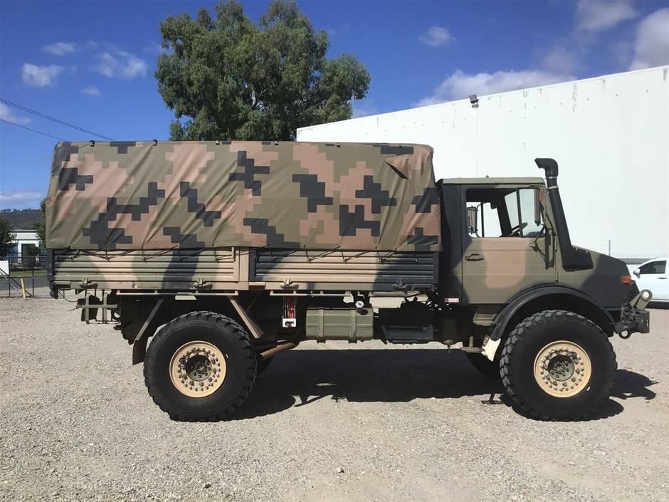 1988 Mercedes Benz Unimog UL 1700L 4 x 4 Tray Body Truck Auction (0008 ...