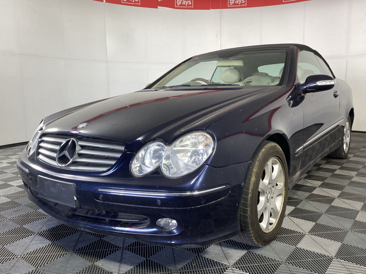 2004 Mercedes Benz CLK 240 AVANTGARDE A209 Automatic Convertible ...