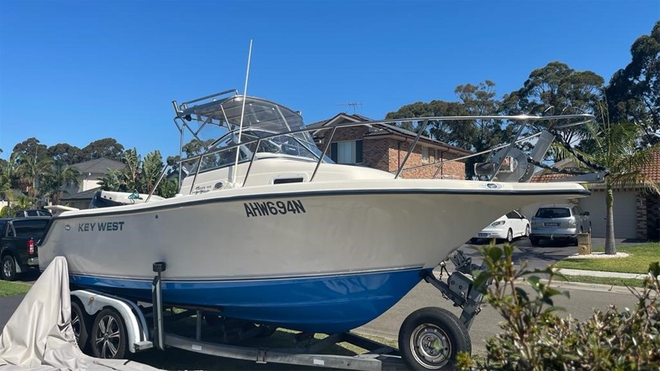 2005 KEY WEST 225 BLUEWATER WA Auction (0001-10081377) | Grays Australia