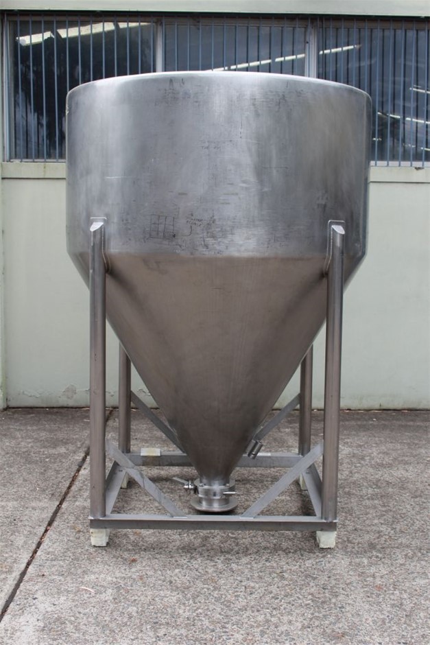 2000L Stainless Steel Conical Hopper Auction (0007-5051970) | Grays ...