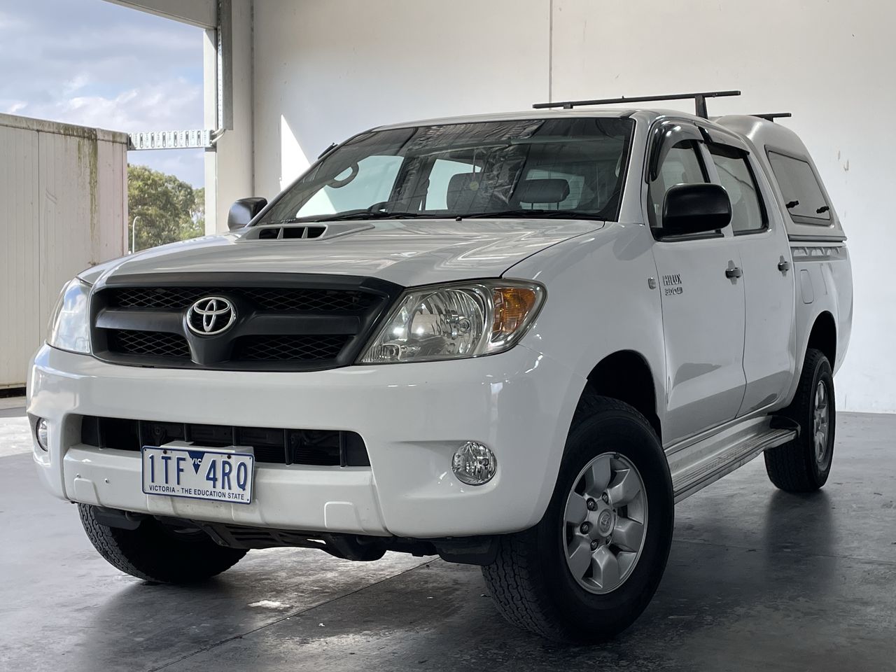 2008 Toyota Hilux SR (4x4) KUN26R Turbo Diesel Automatic Dual Cab ...