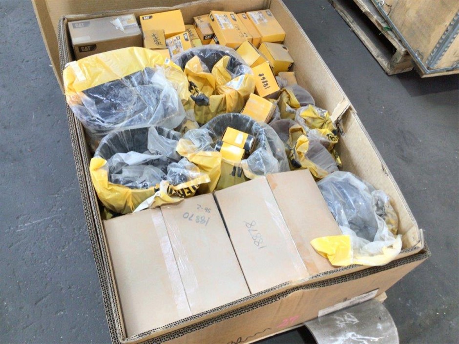 Various Caterpillar AD45 Parts Auction (0050-3024901) | Grays Australia