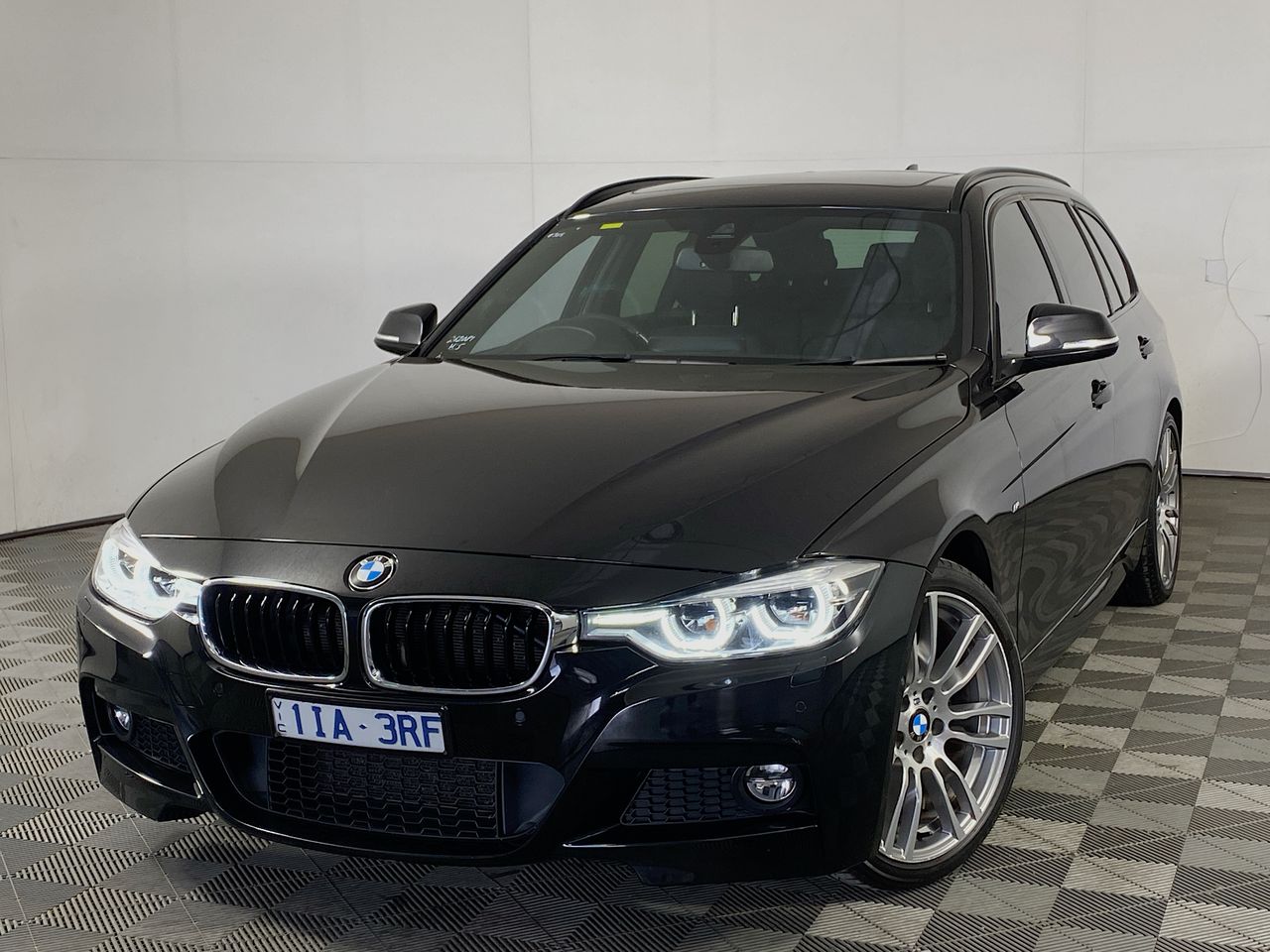 2016 BMW 3 Series Touring 330i M-sports pack F31 LCI AT - 8 Speed Wagon ...