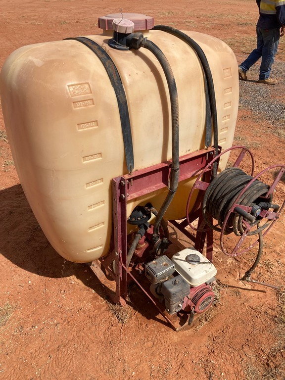 Hardi 600L Spray Tank Auction (0031-5052161) | Grays Australia
