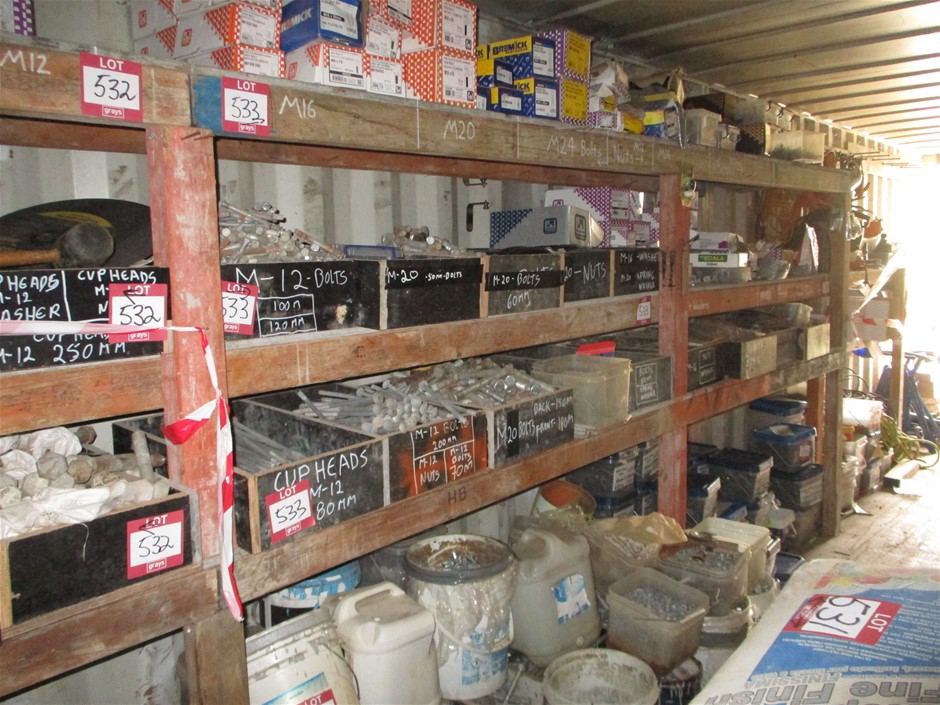 2 Shelf Bay Section Consumable Items Auction (0533-7044093) | Grays ...