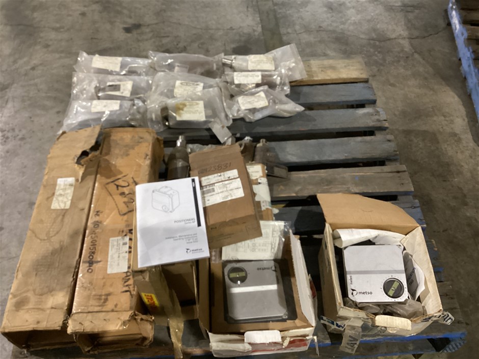 Metso Positioners, Air Cylinders, Mack Various Valves Auction (0050 ...
