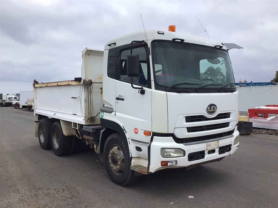 2008 UD GWB4D (6 x 4) Tipper Truck Auction (0001-3025095) | Grays Australia