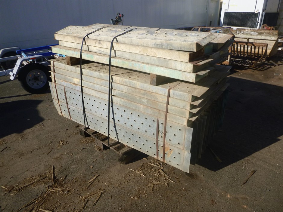 Metal Planks Auction (0134-9042050) | Grays Australia