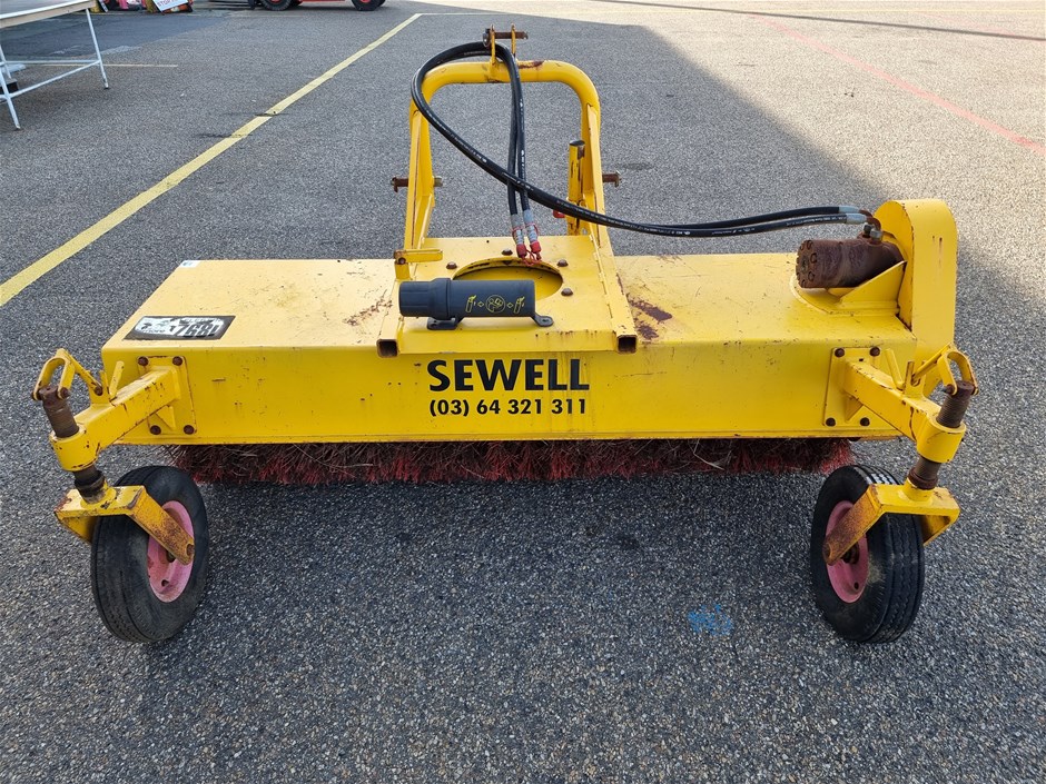 Circa 2016 Sewell B200 Hydraulic Road Sweeper Auction (0001-7044217 ...