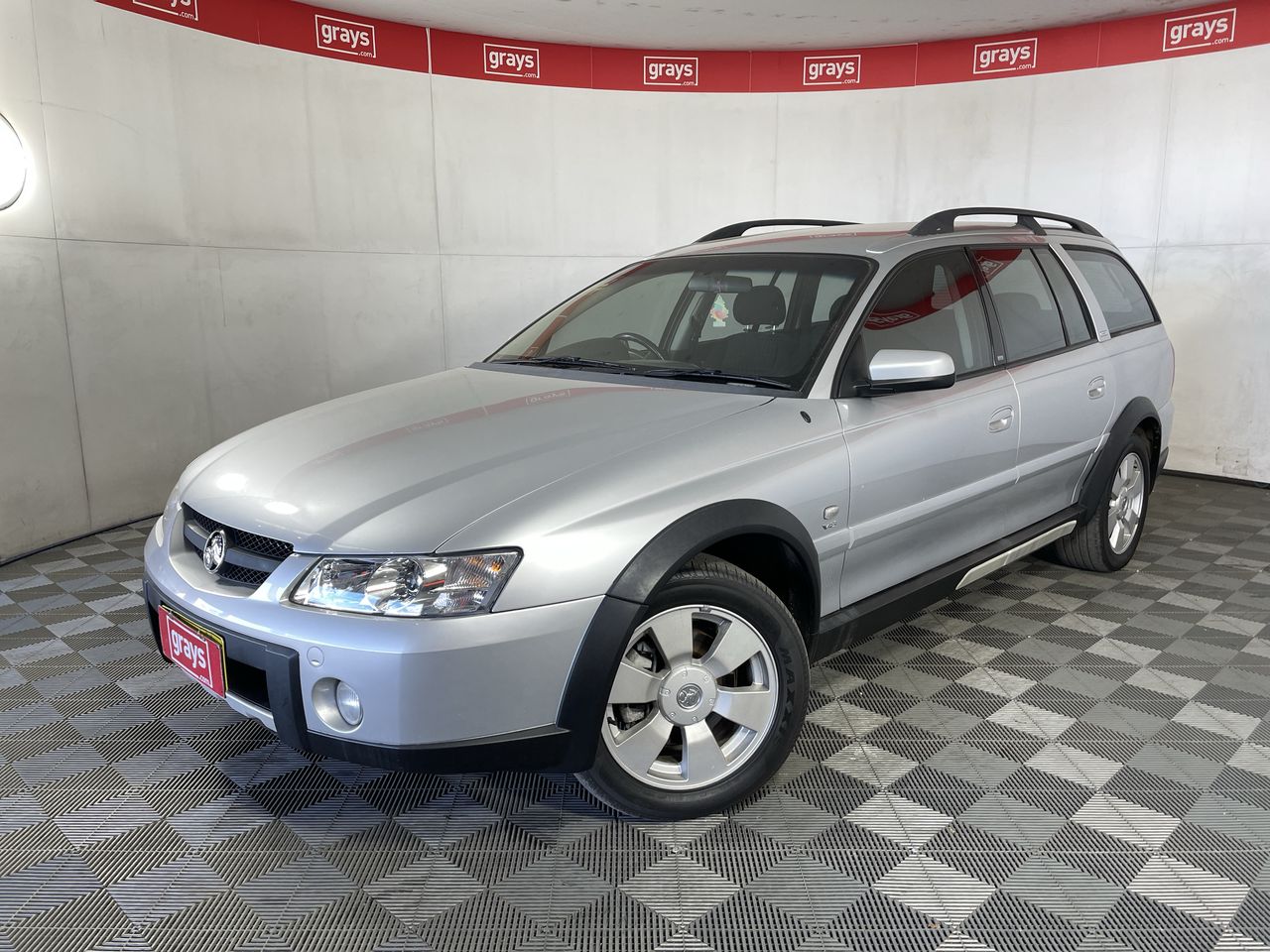 2004 Holden Adventra CX8 VY II Automatic Wagon Auction (0001-10332173 ...