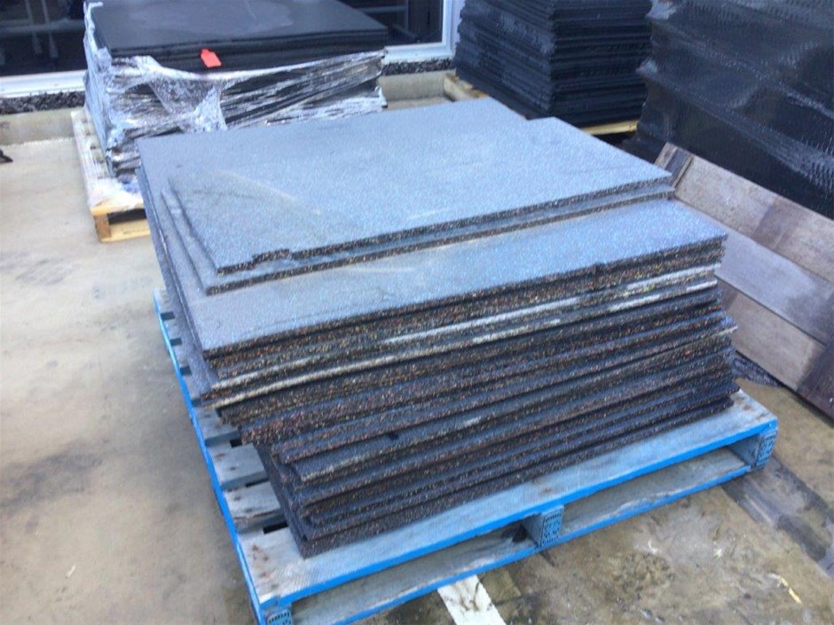 1x Pallet of Assorted Rubber Floor Mats Auction (0067-3025070) | Grays ...