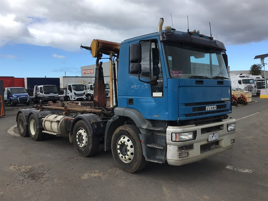 2004 Iveco Eurotech Cursor (8 x 4) Hooklift Truck Auction (0001-3027809 ...