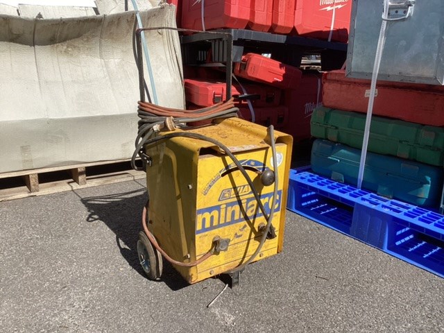 WIA MC69 MiniArc Welder Auction (0021-9040762) | Grays Australia