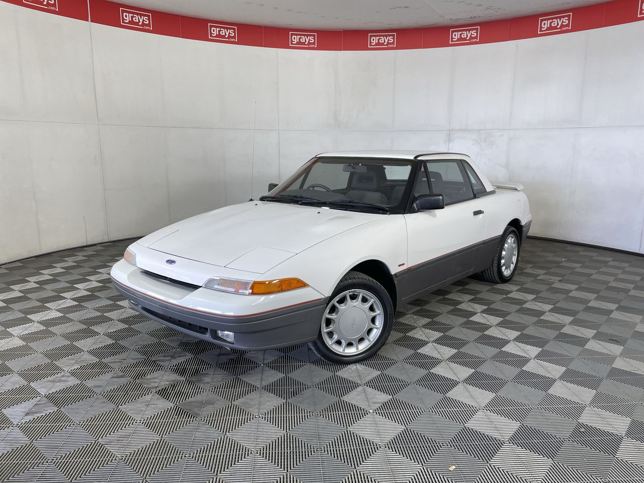 1990 Ford Capri Manual Convertible Auction (0001-10053086) | Grays ...