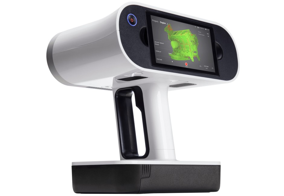 Artec Leo The WORLD's first wireless & AI-driven 3D Scanner