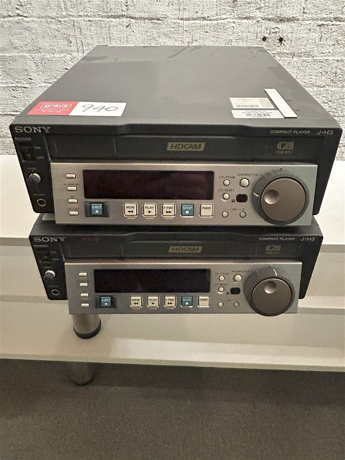 2 x SONY J-H3 Compact Players Auction (0940-5052572) | Grays Australia