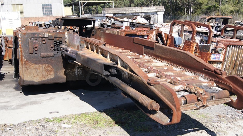 Continuous miner, Joy Model 12CM12, S/N JM4723 remote control, no dust ...