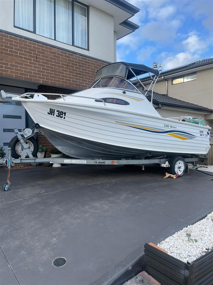 QUINTREX 530 SPIRIT Auction (0001-20020669) | Grays Australia