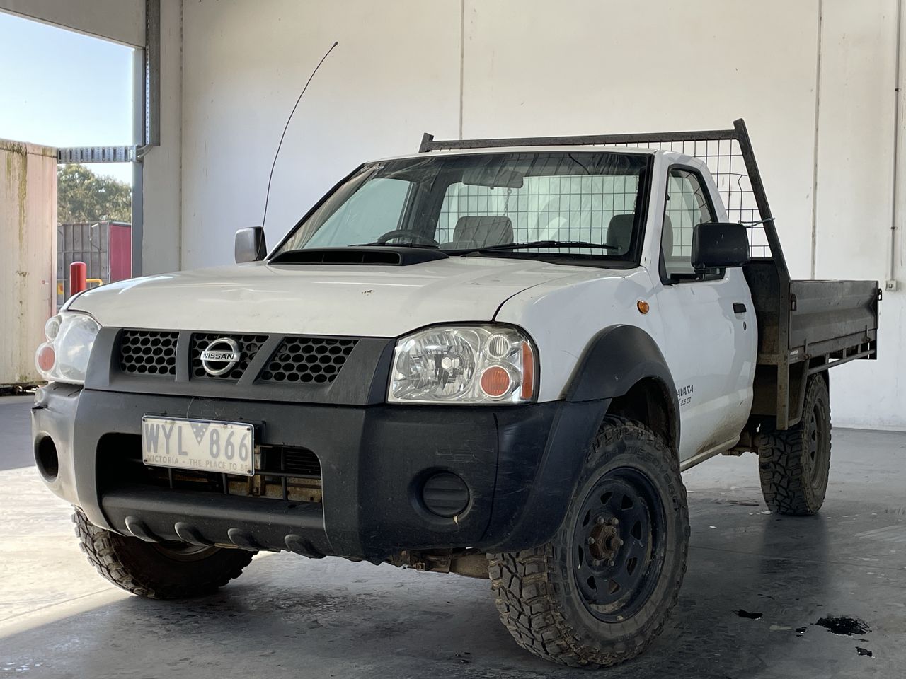 2008 Nissan Navara 4X4 DX D22 Turbo Diesel Manual Cab Chassis Tipper ...