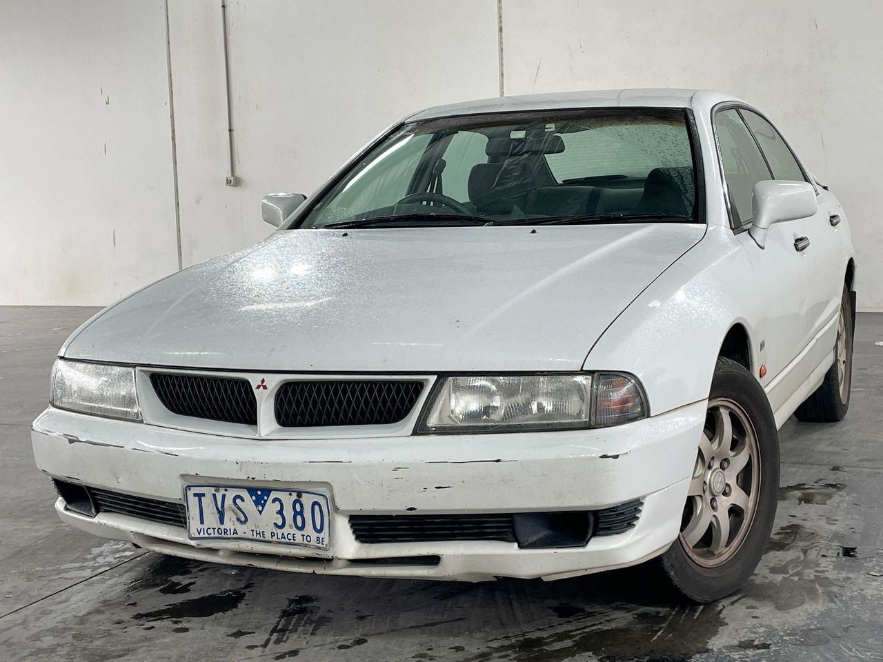 2000 Mitsubishi Magna Executive TH Automatic Sedan Auction (0001-21000260) | Grays Australia