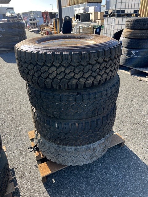 Pallet of 4 assorted Tyre On Rims Auction (0037-9041500) | Grays Australia