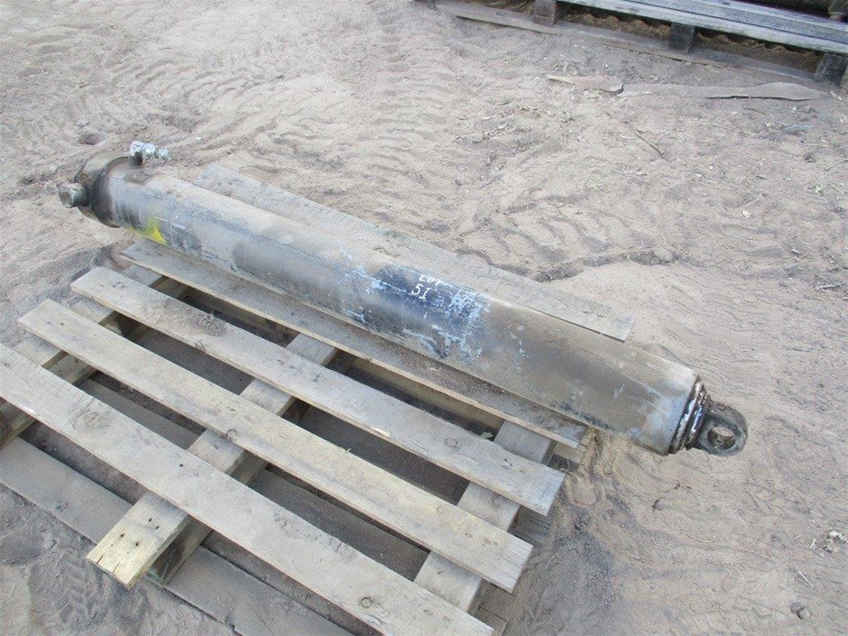 Hydraulic Cylinder Auction (0104-7045129) | Grays Australia