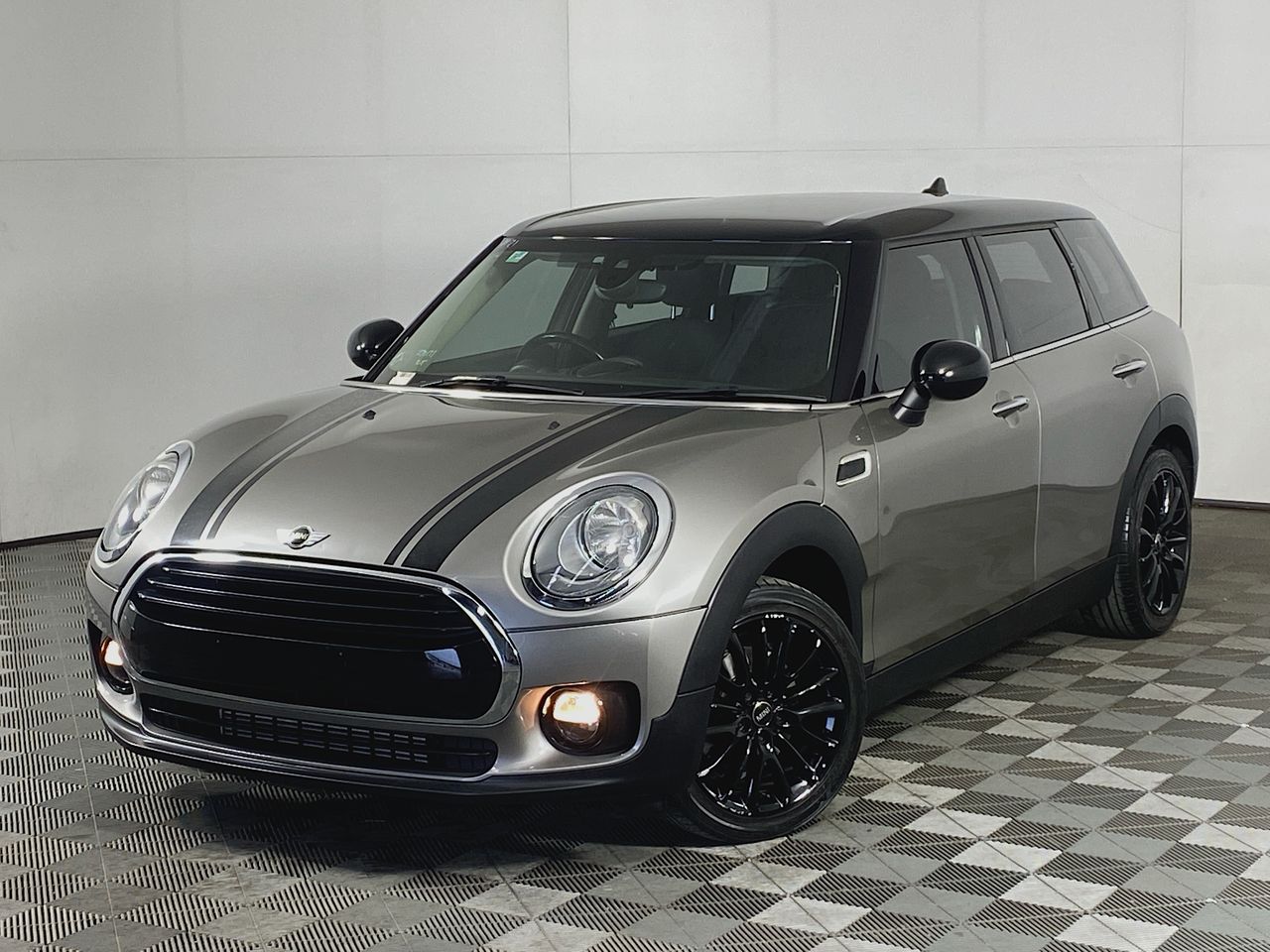 2016 Mini COOPER CLUBMAN F54 Automatic Wagon Auction (0001-21000994 ...