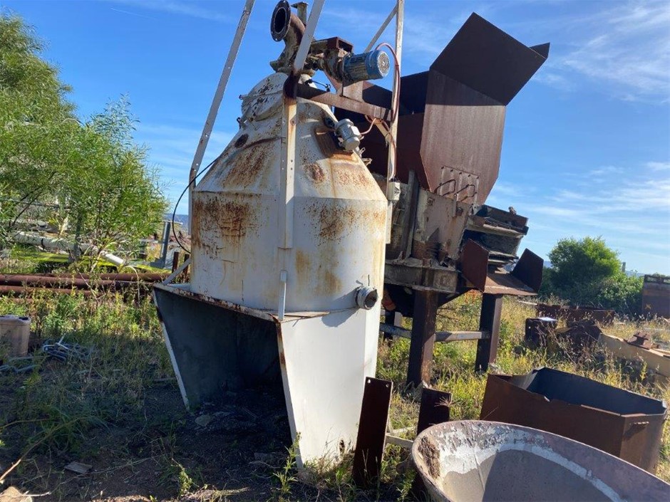 Round Freestanding Hopper Auction (0011-5052959) | Grays Australia