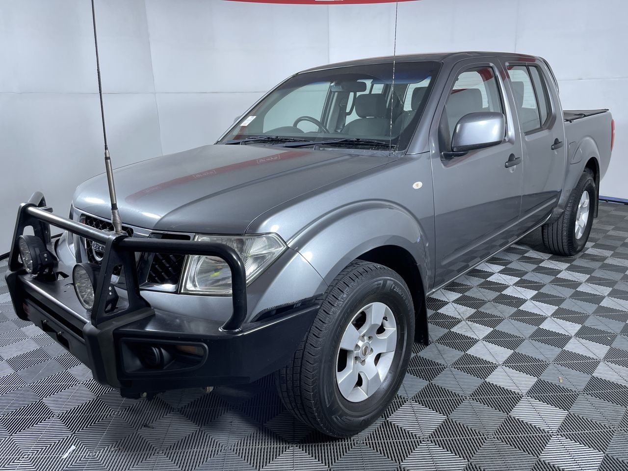 2013 Nissan Navara 4X2 RX D40 Turbo Diesel Automatic Dual Cab Auction ...