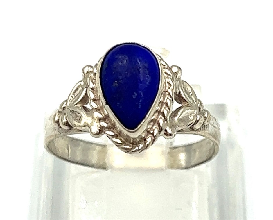 Lapis Lazuli Sterling Silver Ring with pattern shoulders Auction (0081 ...