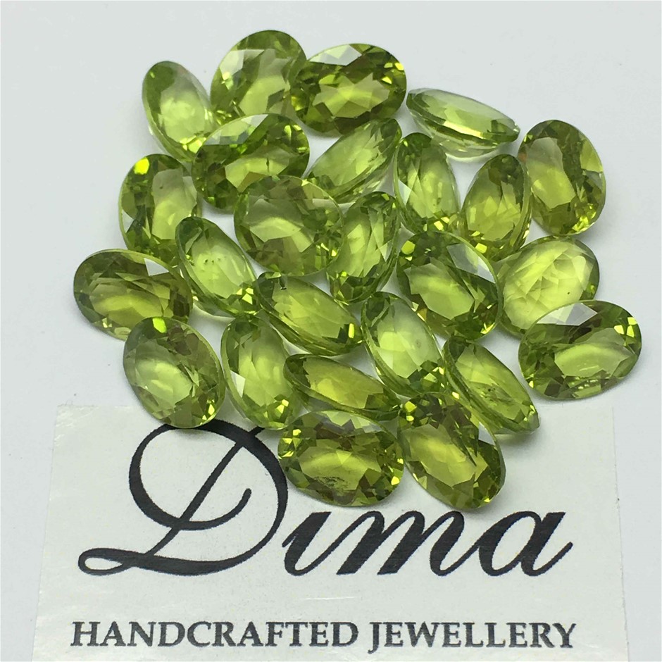 Twenty Five Loose Peridot, 50.22ct in Total Auction (0001-2553331 ...