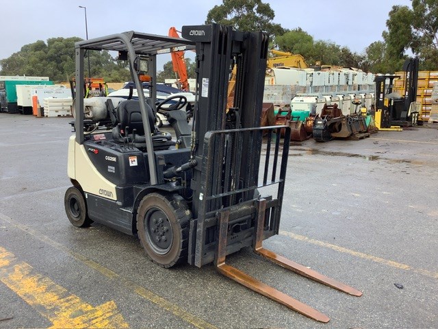 Crown CG25E Counterbalance Forklift Auction (0030-9041892) | Grays ...