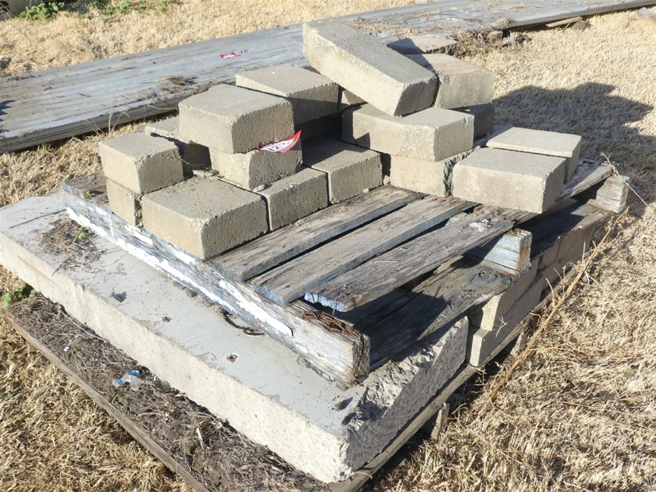Assorted Concrete Blocks Auction (0123-5052882) | Grays Australia