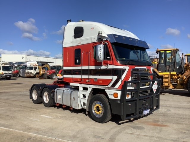 2007 Freightliner Argosy FLH 6 x 4 Prime Mover Truck