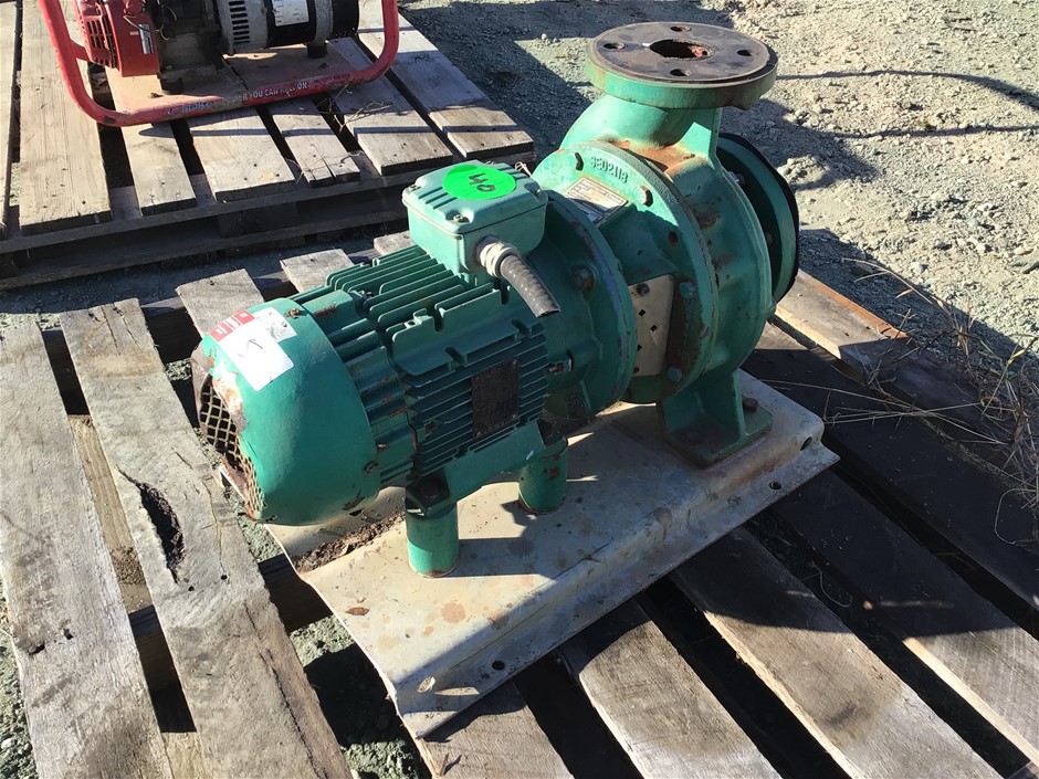 Pentair Southern Cross Centrifugal Pump Auction (0005-7045401) | Grays ...