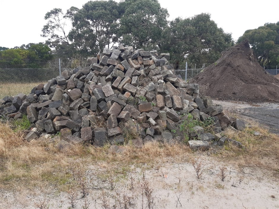 Large Pile of Bluestone Blocks Auction (0021-3025770) | Grays Australia
