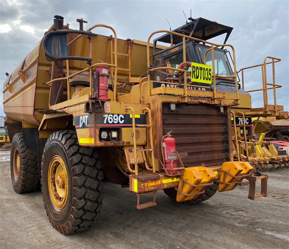 1987 Caterpillar 769C 6 x 6 Rigid Water Truck Auction (0012-8017391 ...