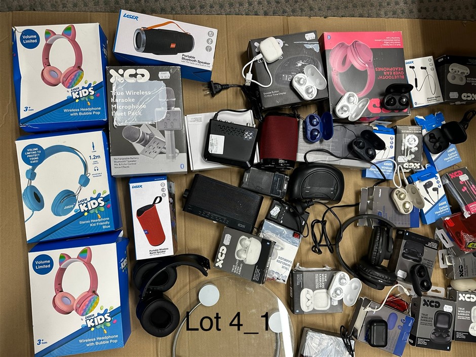 Box of Electrical Goods (approx 50 pieces) Auction (0004-2553216 ...
