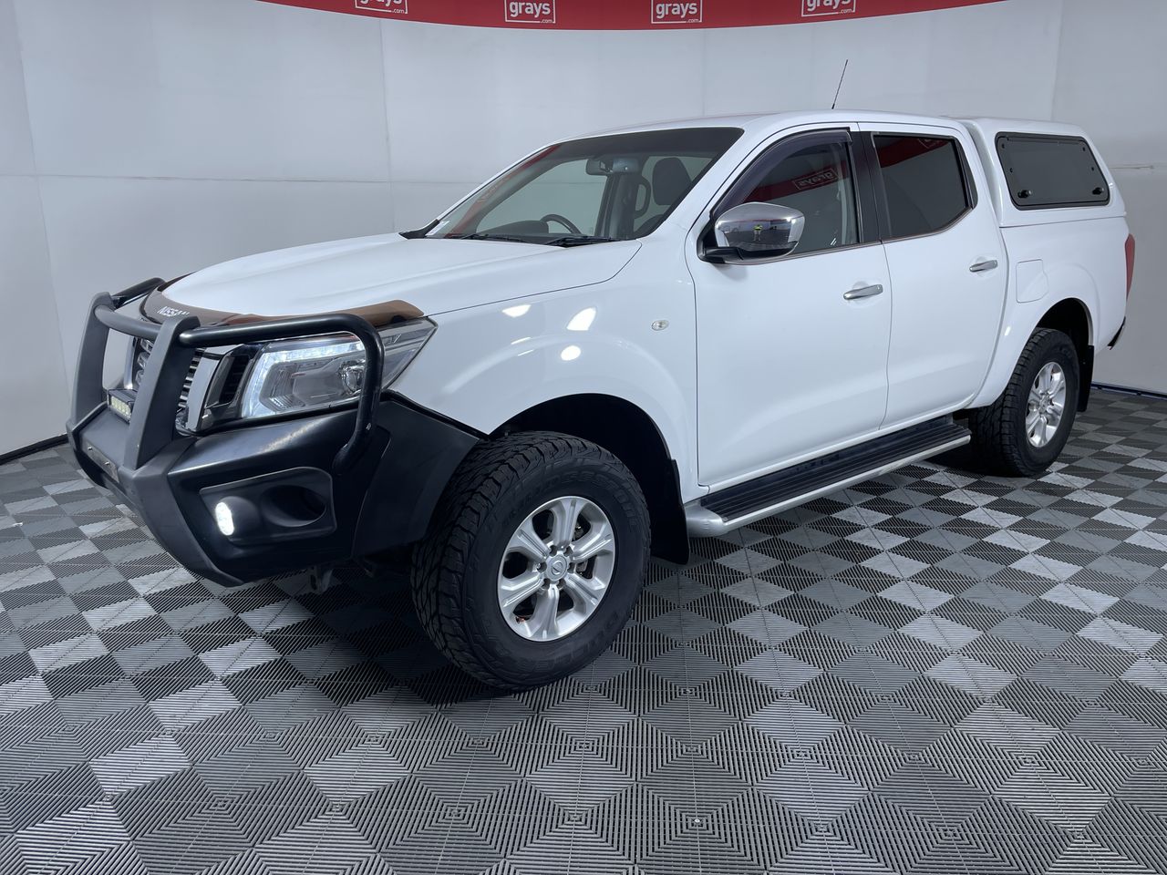 2017 Nissan Navara 4X4 ST SERIES 2 Turbo Diesel Automatic Dual Cab ...